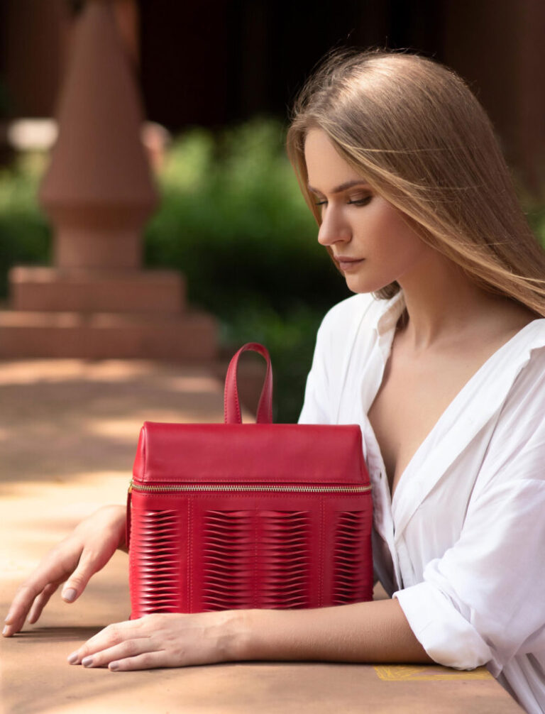 Best Classy Women Leather Handbags in India - Coal Fashion